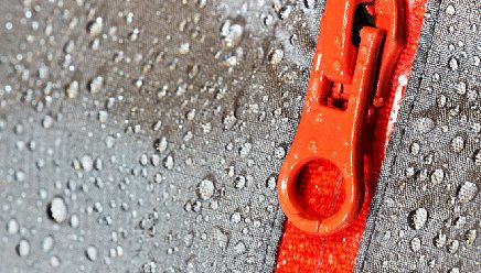 Water repellent and water resistant fabrics | workwearfabrics.com